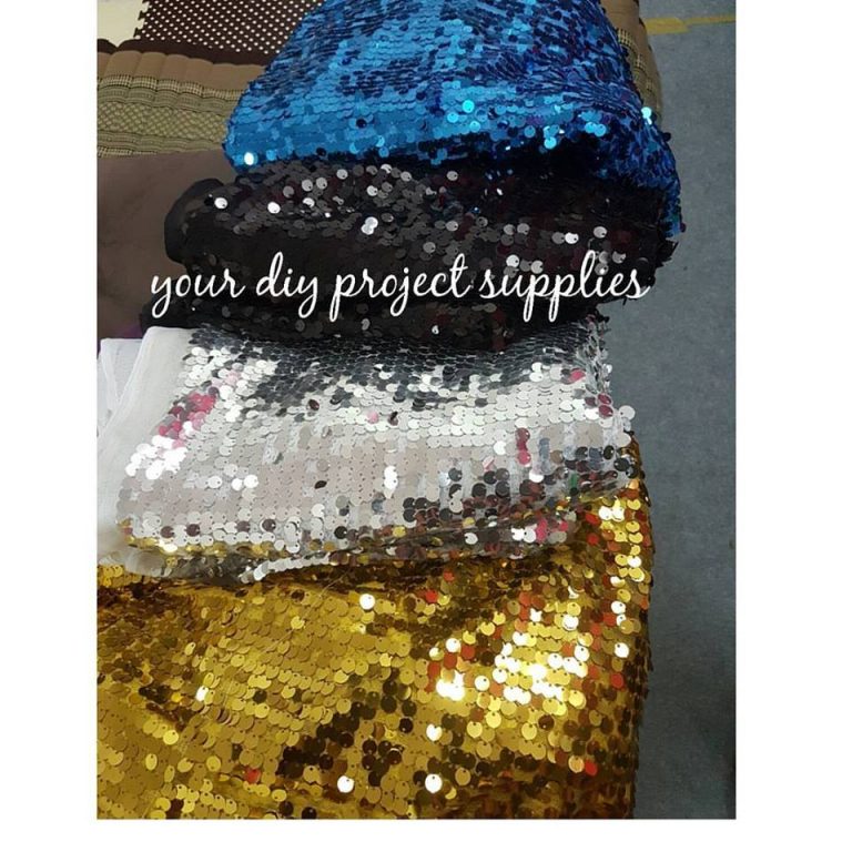 Kain Sequin / glitter Sisik besar [SEWA] – Your DIY Project Rental