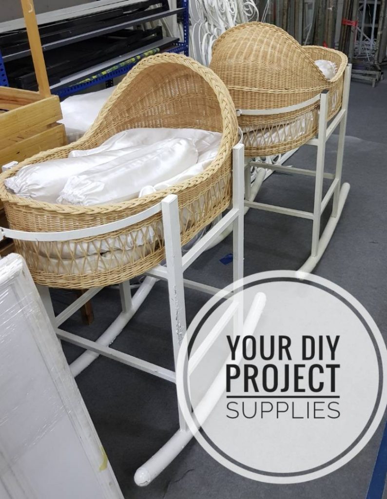 Buai berendoi bakul / basinnet Kaki besi – Your DIY Project Rental