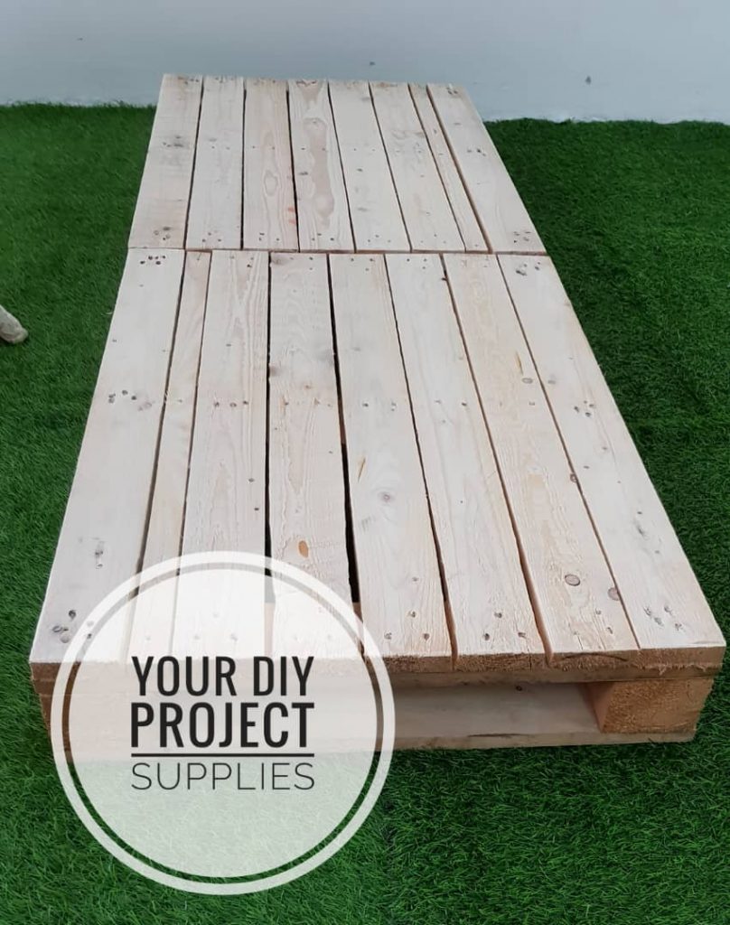 Meja Pallet outdoor [sewa] – Your DIY Project Rental