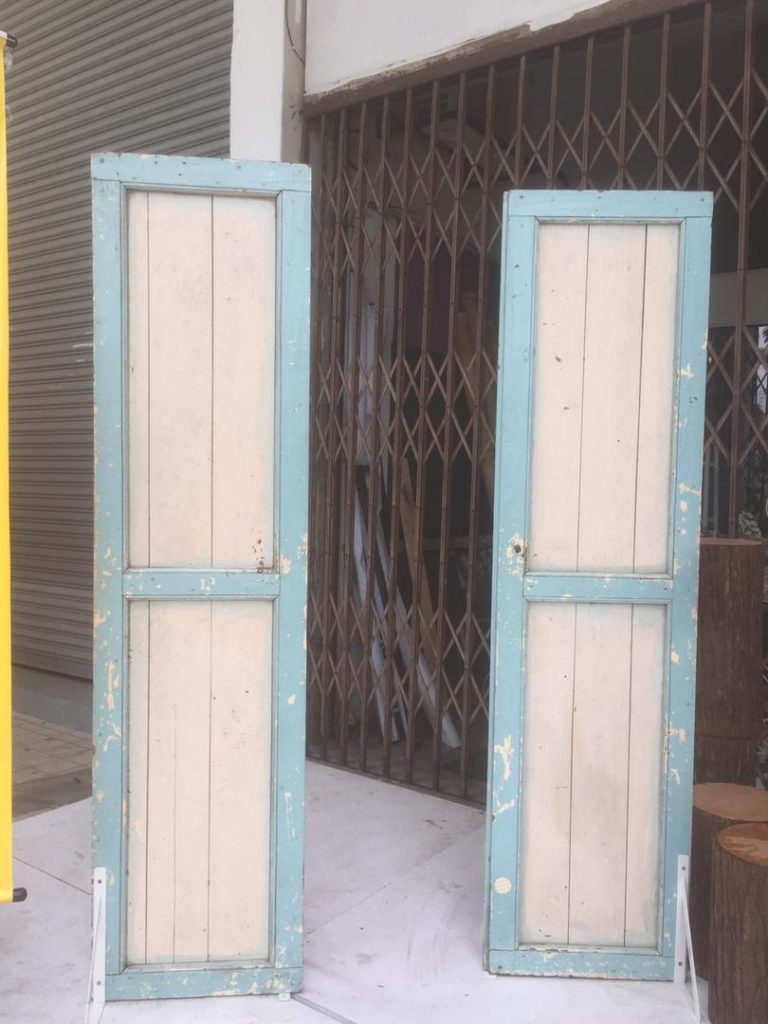 Backdrop pintu lama / antik [rental] – Your DIY Project Rental