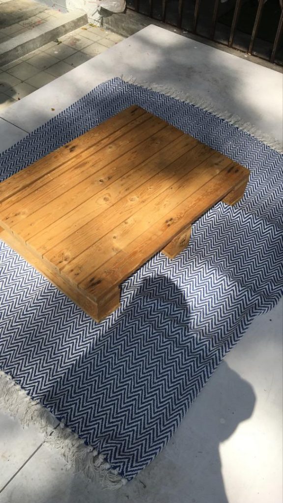 Meja Pallet outdoor [sewa] – Your DIY Project Rental