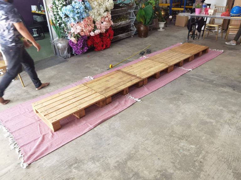 Meja Pallet outdoor [sewa] – Your DIY Project Rental