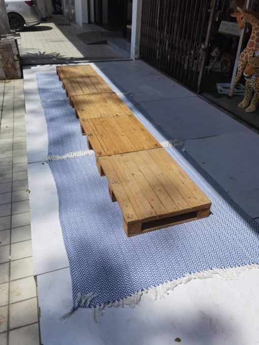 Meja Pallet outdoor [sewa] – Your DIY Project Rental