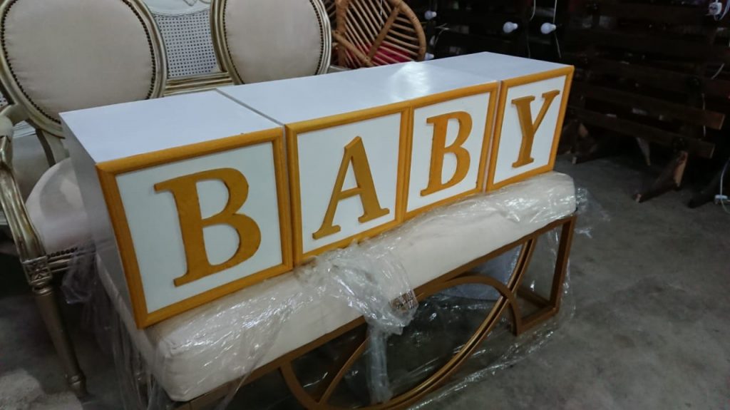 BABY box floor decor [rental] – Your DIY Project Rental