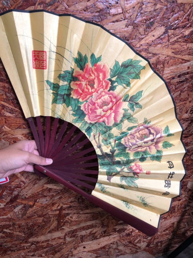 Chinese Style Hand Held Fan Bamboo Paper Folding Fan [rental] – Your ...