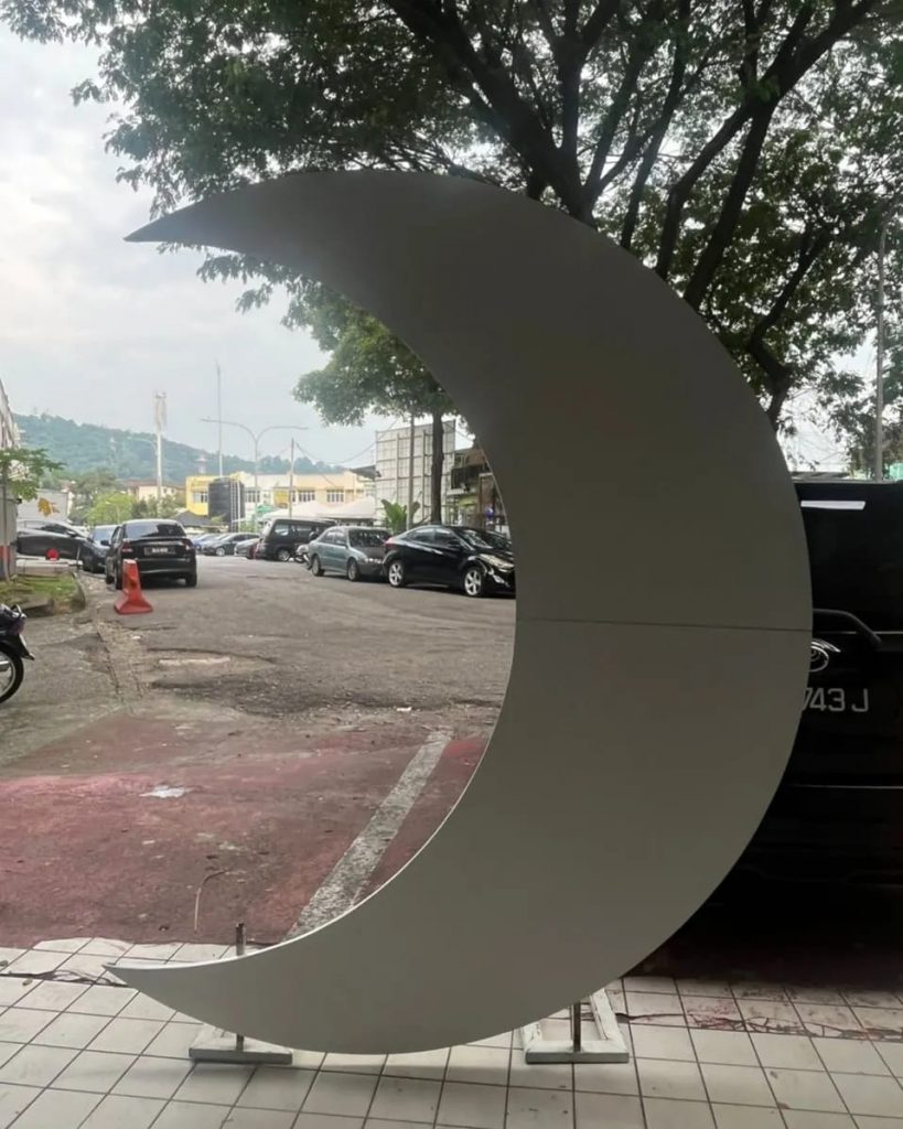 half moon panel white plain [rental] – Your DIY Project Rental