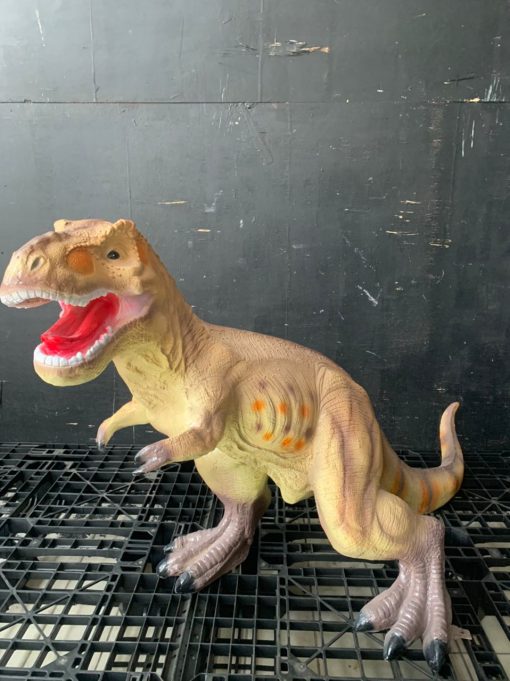 Tyrannosaurus Rex A large [rental] – Your DIY Project Rental