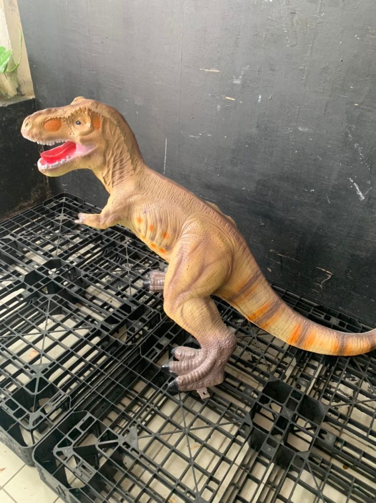 Tyrannosaurus Rex A large [rental] – Your DIY Project Rental