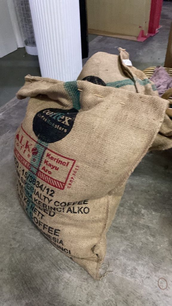 Karung guni (rental) – Your DIY Project Rental